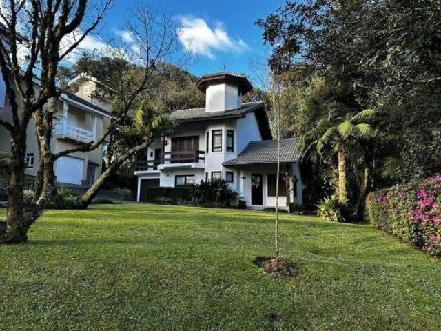 CASA MOBILIADA PERTO DO LAGO NEGRO EM GRAMADO RS
