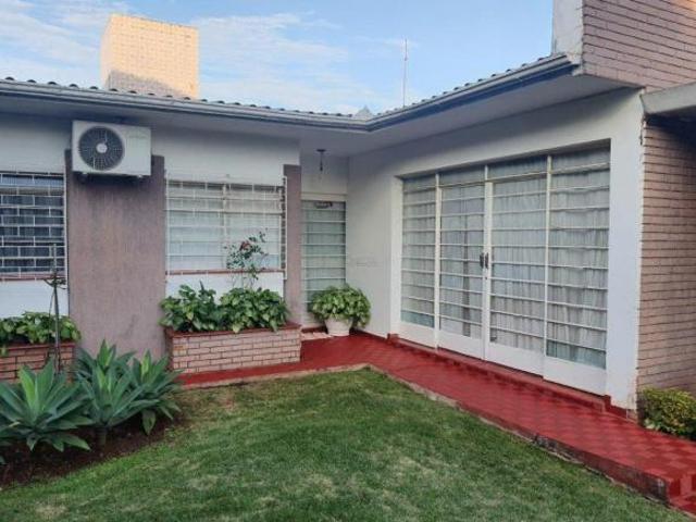Casa | Petrópolis | Londrina
