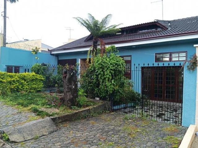 CASA PINHEIRINHO IDEAL PARA INVESTIDORES