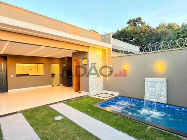 Casa piscina 3/4 Casa de Rua com 3 Quarto s por R$ 699000.00 no setor Setor Garavelo TA39935