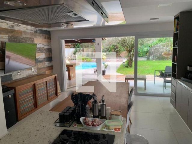 Casa, Piratininga, 4 Quartos, 220 m2 Niterói