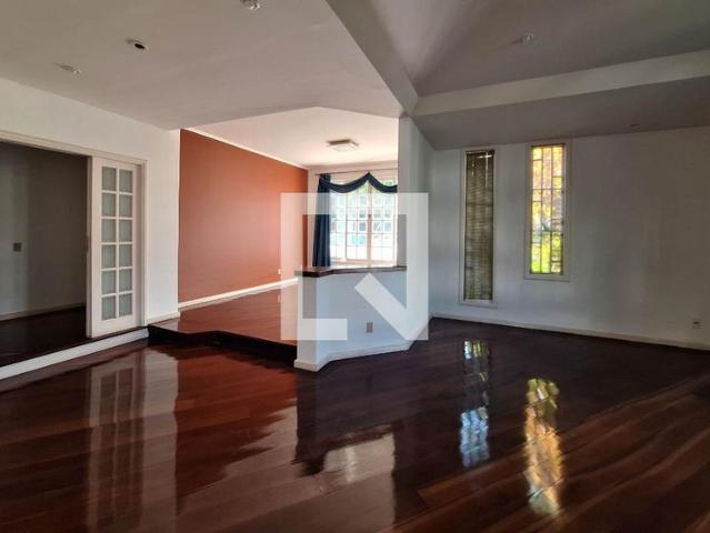 Casa, Piratininga, 5 Quartos, 350 m2 Niterói