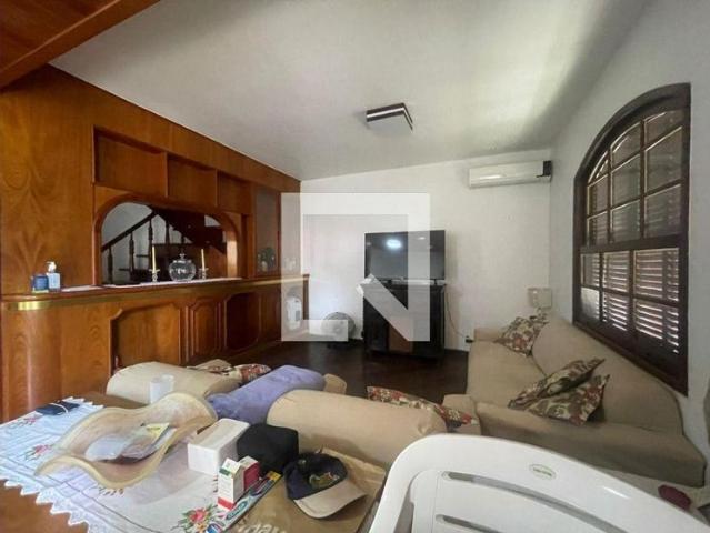 Casa, Piratininga, 5 Quartos, 380 m2 Niterói