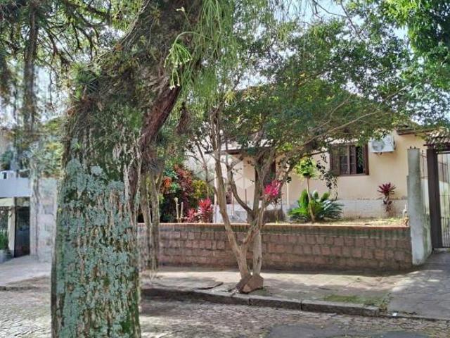 Casa plana na Vila Ipiranga em Porto Alegre
