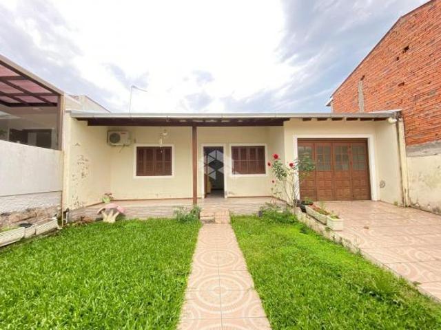 CASA PLANA NO BAIRRO ALIANÇA COM 2 DORMITÓRIOS