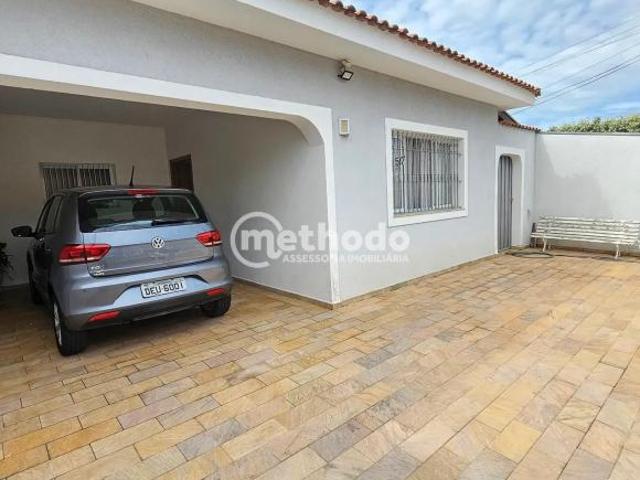 Casa plana à Venda, 3 quartos, suítes 2 vagas toda reformadaJardim Eulina, Campinas, SP