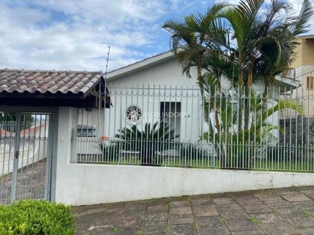 Casa plana à venda no bairro Ouro Branco, em Novo Hamburgo
