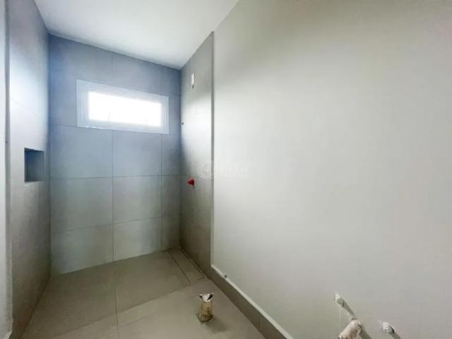 Casa plana com 04 suítes, 380 m² e 06 vagas à venda no condomínio Reserva Camboriú