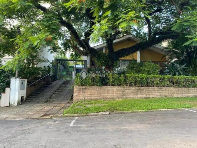 Casa plana com 3 quartos no Centro de Novo Hamburgo