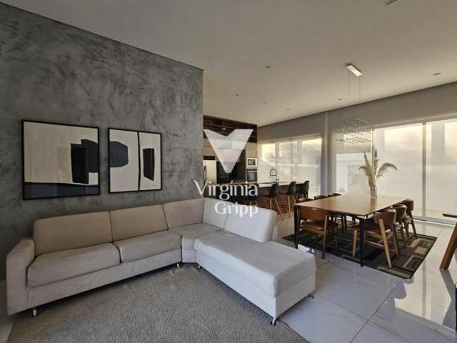 Casa plana condomínio Gran Royalle Betim MG
