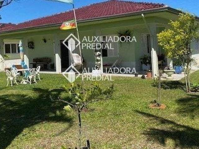 Casa com 3 quartos na Praia de Paraiso em Torres