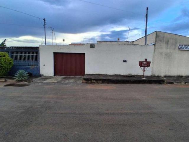 CASA / PLANALTINA / 2 QUARTOS 1 SUITE / BAIRRO NOSSA SENHORA DE FATIMA / 61 99655 2016