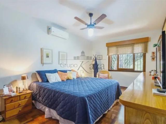 CASA Planalto Paulista 4 Dormitórios 304m²