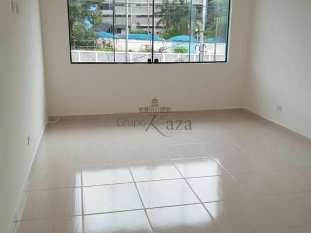 Casa Planalto Paulista 4 Dormitórios 300m²