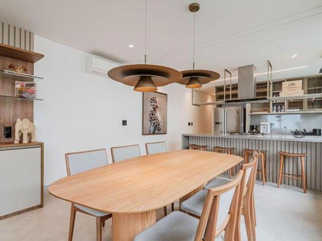 Casa Plano Piloto 4 Quartos 5 Banheiros 4 Vagas