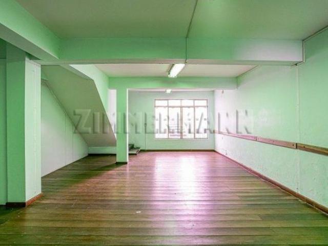 CASA POMPÉIA 4 DORMITÓRIOS 2 VAGAS