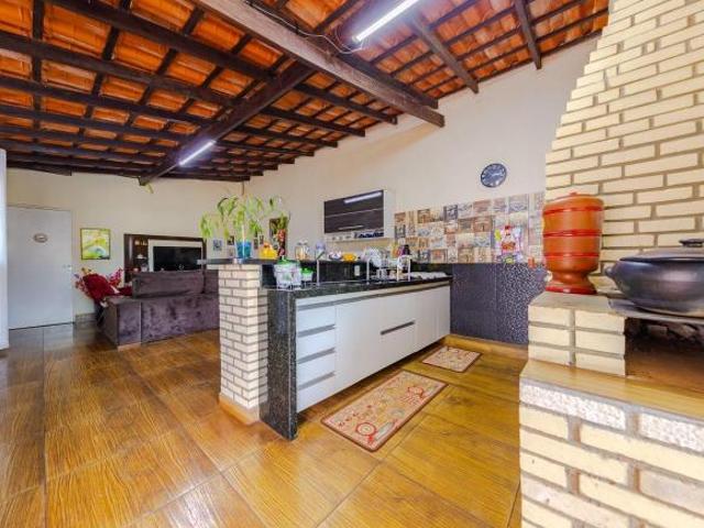 CASA PONTE ALTA 3 QUARTOS SUITE AREA DE LAZER EXCELENTE LOCALIZAÇÃO