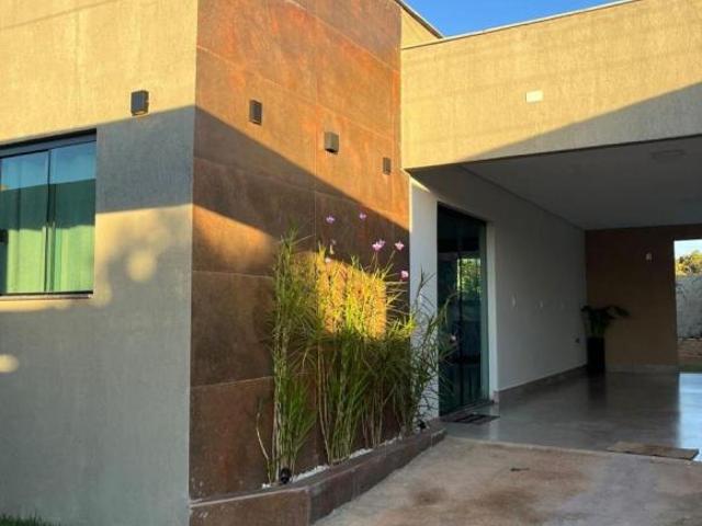 Casa ponte alta norte, 3 quartos, lote 400m², ótima localização, condomínio consolidado