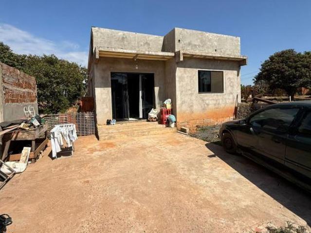 Casa ponte alta norte, 3 quartos, 2 suítes, toda na laje, lote 450m²