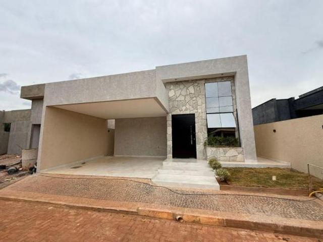 Casa ponte alta norte, 3 suítes, piscina, churrasqueira, casa nova, rica em armários planejados