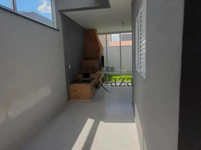 Casa Portal dos Pássaros 142m² 3 Dormitórios