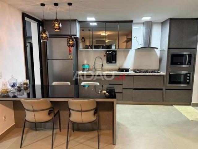 Casa Porteira Fechada 190m² com 4 Quartos no Jardins Capri Senador Canedo Casa em Condomínio com 4