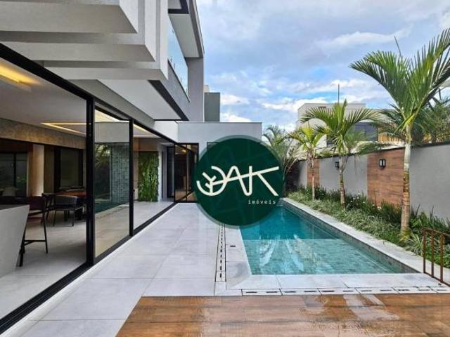 Casa PORTEIRA FECHADA com 4 dormitórios à venda, 430 m² por R$ 5.350.000 Jardim do Golfe São Jos