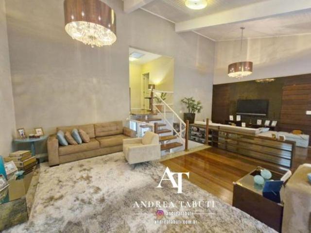 CASA PQ DOS PRINCIPES 373m² 4 QUARTOS COM 8 VAGAS