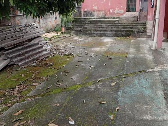 Casa pra renda 300 m2 R$ 699.000,00 Jardim das Imbuias / Vila São José – 4 casas alugadas Imóvel