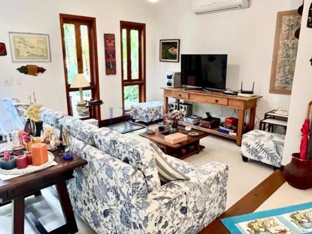 Casa, Praia de Camburi, Sao Sebastiao, SP