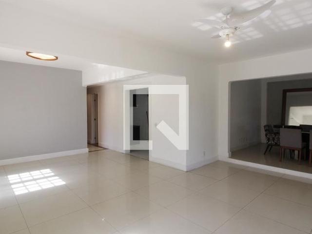 Casa, Praia do Siqueira, 5 Quartos, 550 m2 Cabo Frio