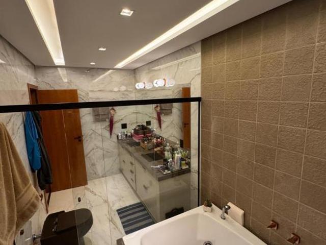 Casa premium Condomínio Alto do Castelo | Imobiliária Rosa e Rangel