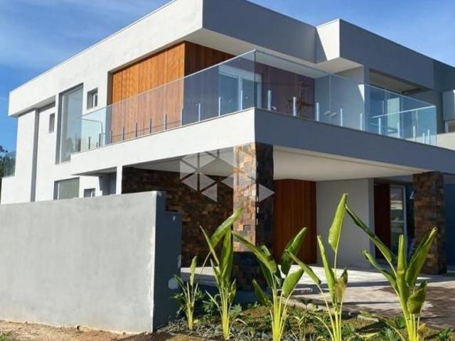 Casa pronta para morar! Condomínio Alphaville