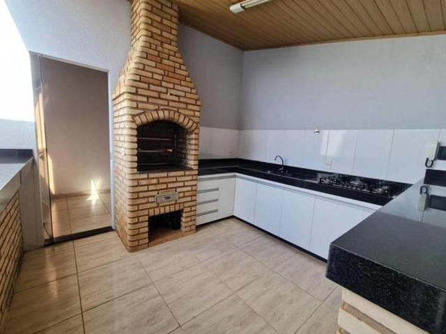 CASA PRONTA PARA MORAR PROXIMO AO CENTRO DE JUNDIAI! OPORTUNIDADE IMPERDÍVEL!