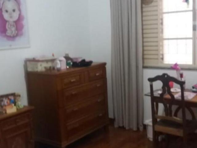 vende se Residência Angela Rosa