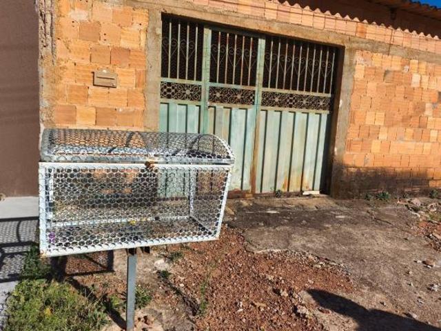 Casa própria escriturada à venda