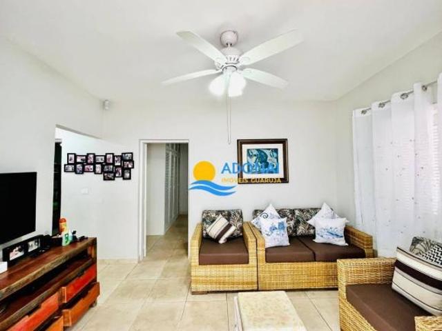 Casa próximo à praia 3 dormitórios — Enseada — Guarujá