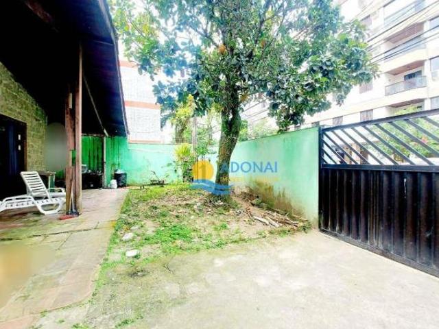 Casa próximo à praia 3 dormitórios — Tombo — Guarujá