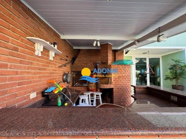 Casa próximo à praia com lazer — Enseada — Guarujá