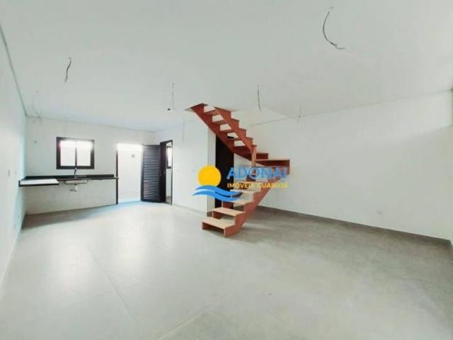 Casa próximo à praia com lazer — Pitangueiras — Guarujá