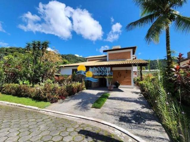 Casa próximo à praia com varanda gourmet — Enseada — Guarujá