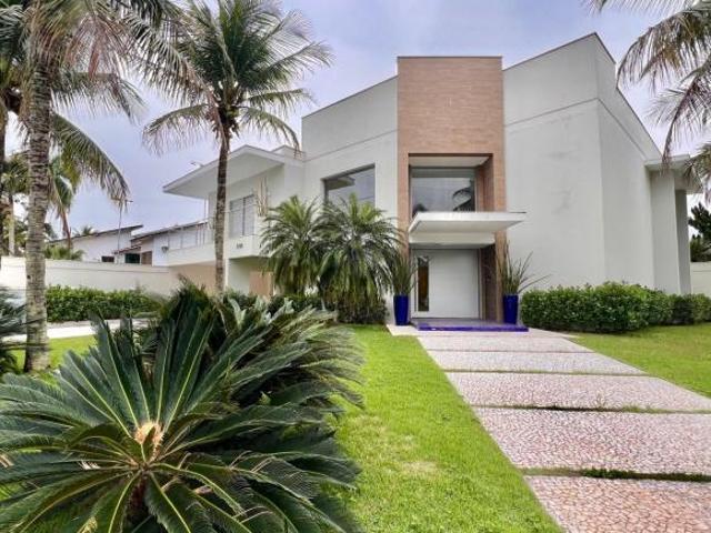 Casa próximo à praia com varanda gourmet — Pernambuco — Guarujá