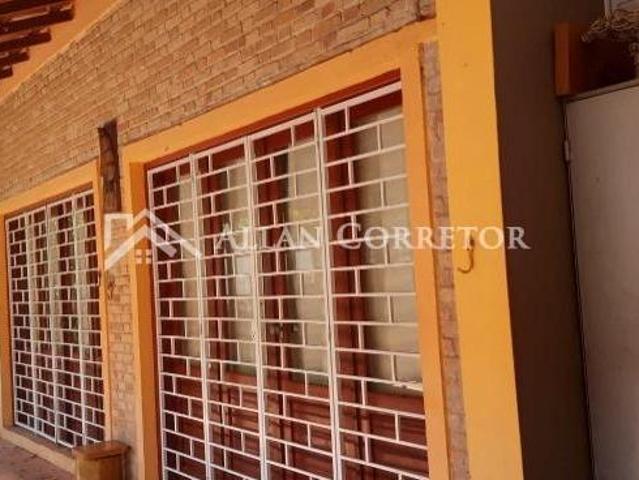 CASA PROXIMO A PRAIA PRONTO PARA MORAR