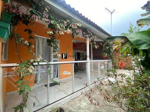 Casa próximo a Rodovia à venda em Shangri lá