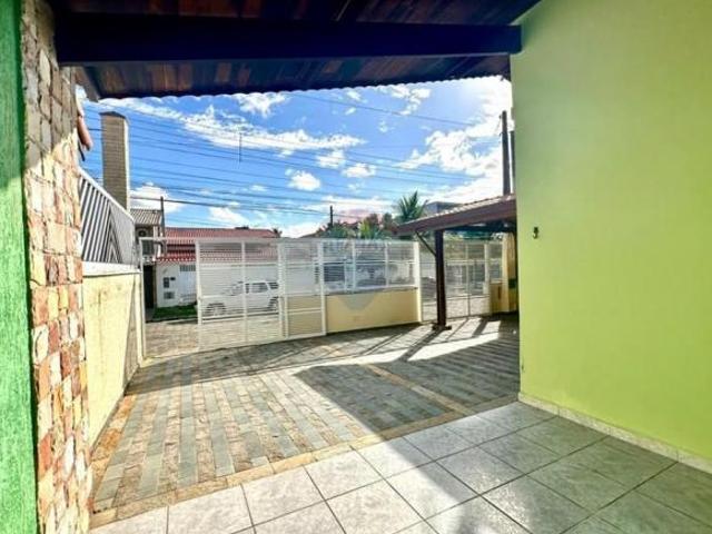 Casa próximo ao mar em Peruibe