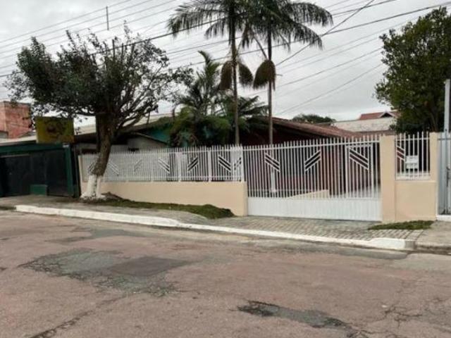 Casa próximo da rua São José dos Pinhais e Izaac Ferreira da Cruz 02 casas no terreno 1ª 90 m2 3