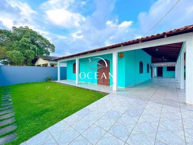 Casa próxima ao mar 3 quartos