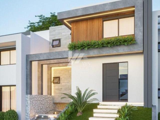 Casa próxima ao Parque Tanguá!