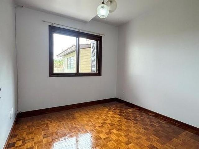 CASA QUATRO DORMITÓRIOS NO DESVIO RIZZO