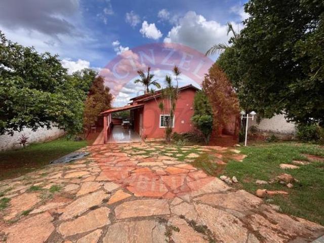 Casa Quitada e Escriturada 4 Quartos Suíte ao lado Taguaparque Laje Aceita Permuta